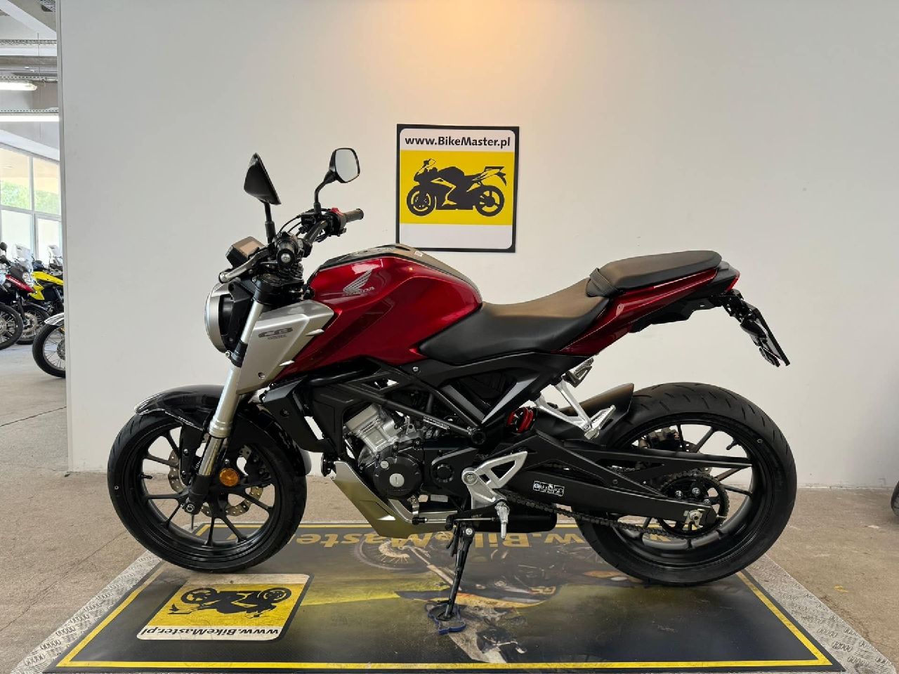 HONDA CB125R ABS !!! KAT.B !!! REZERWACJA !!! - cena: 15900 zł