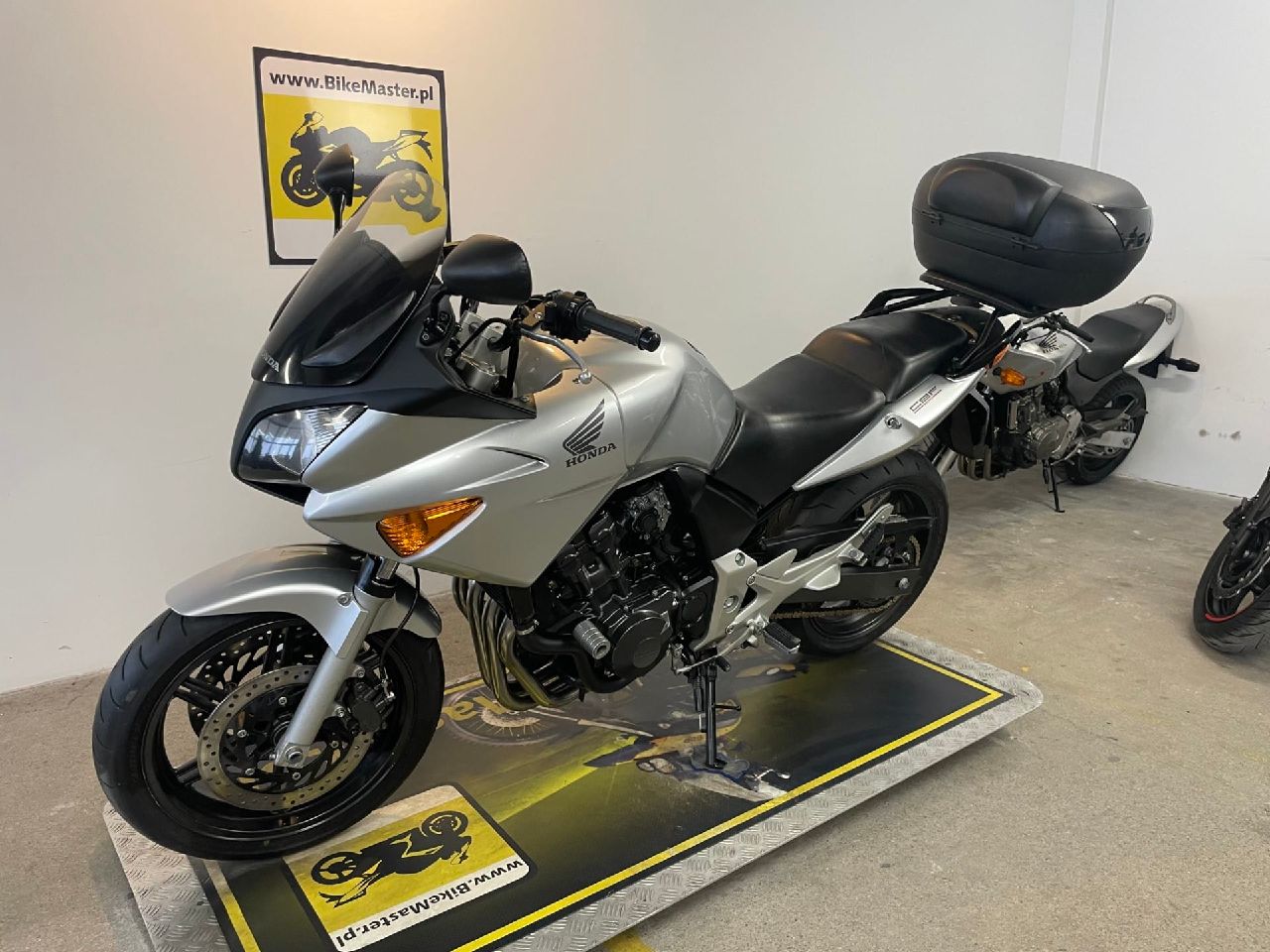 HONDA CBF600S KUFER !!! - cena: 11900 zł