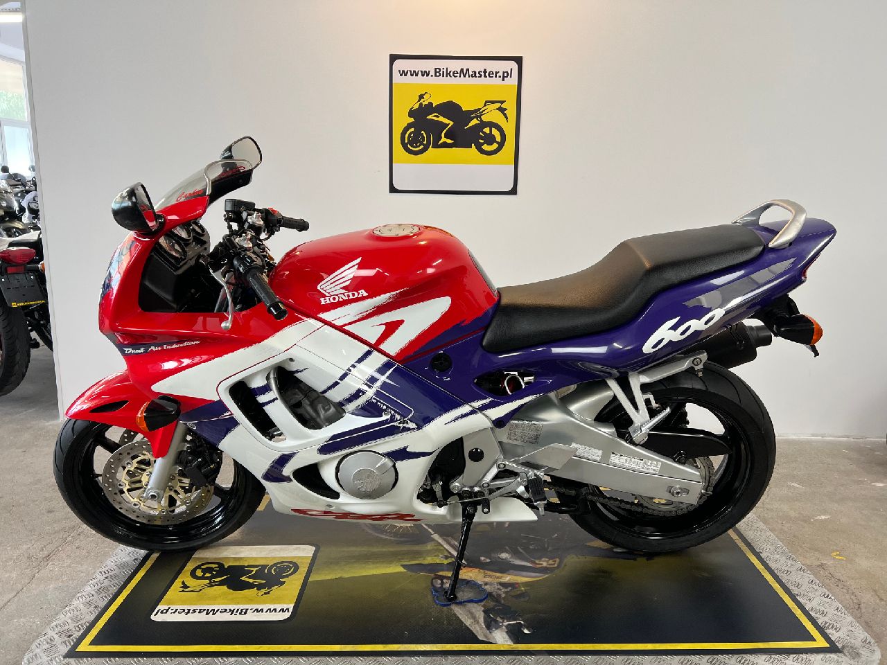 HONDA CBR600 F3 1 WŁAŚCICIEL OD NOWOŚCI ! SPRZEDANY !!! - cena: 8900.00 zł