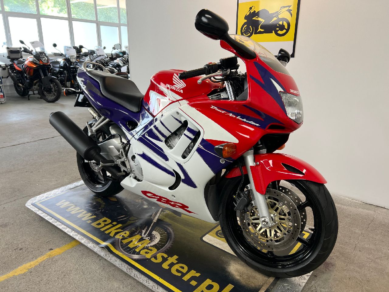 HONDA CBR600 F3 1 WŁAŚCICIEL OD NOWOŚCI ! SPRZEDANY !!! - cena: 8900.00 zł