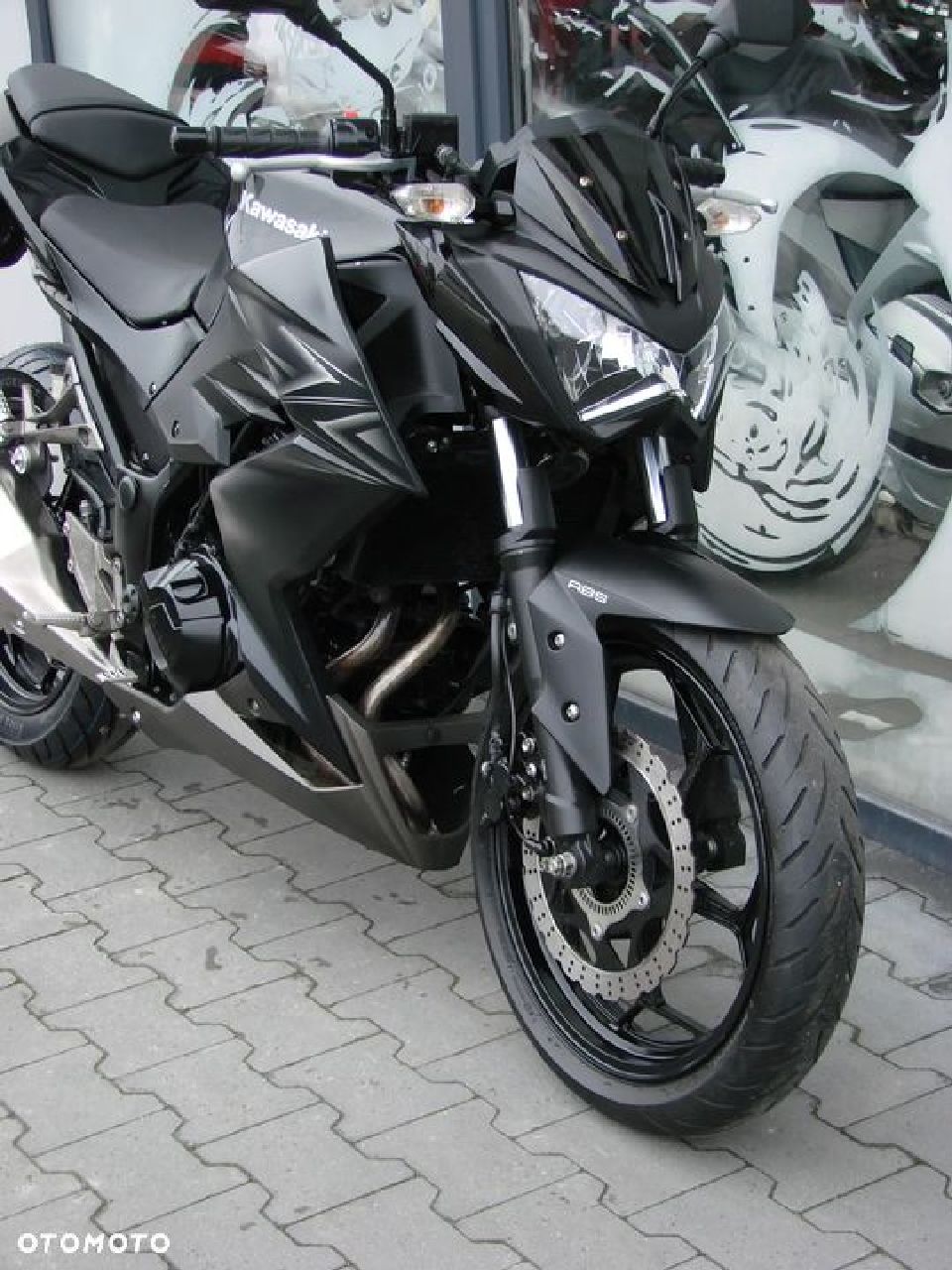 Kawasaki Z 300 16r 23000 Km Gwarancja - cena: 15900 zł