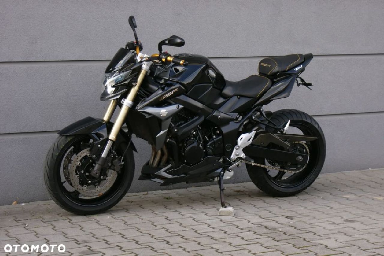 Suzuki GSR - 20 900 PLN, 43 300 km - cena: 20900 zł