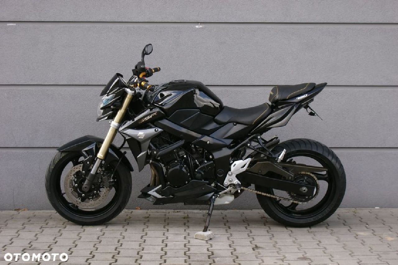 Suzuki GSR - 20 900 PLN, 43 300 km - cena: 20900 zł