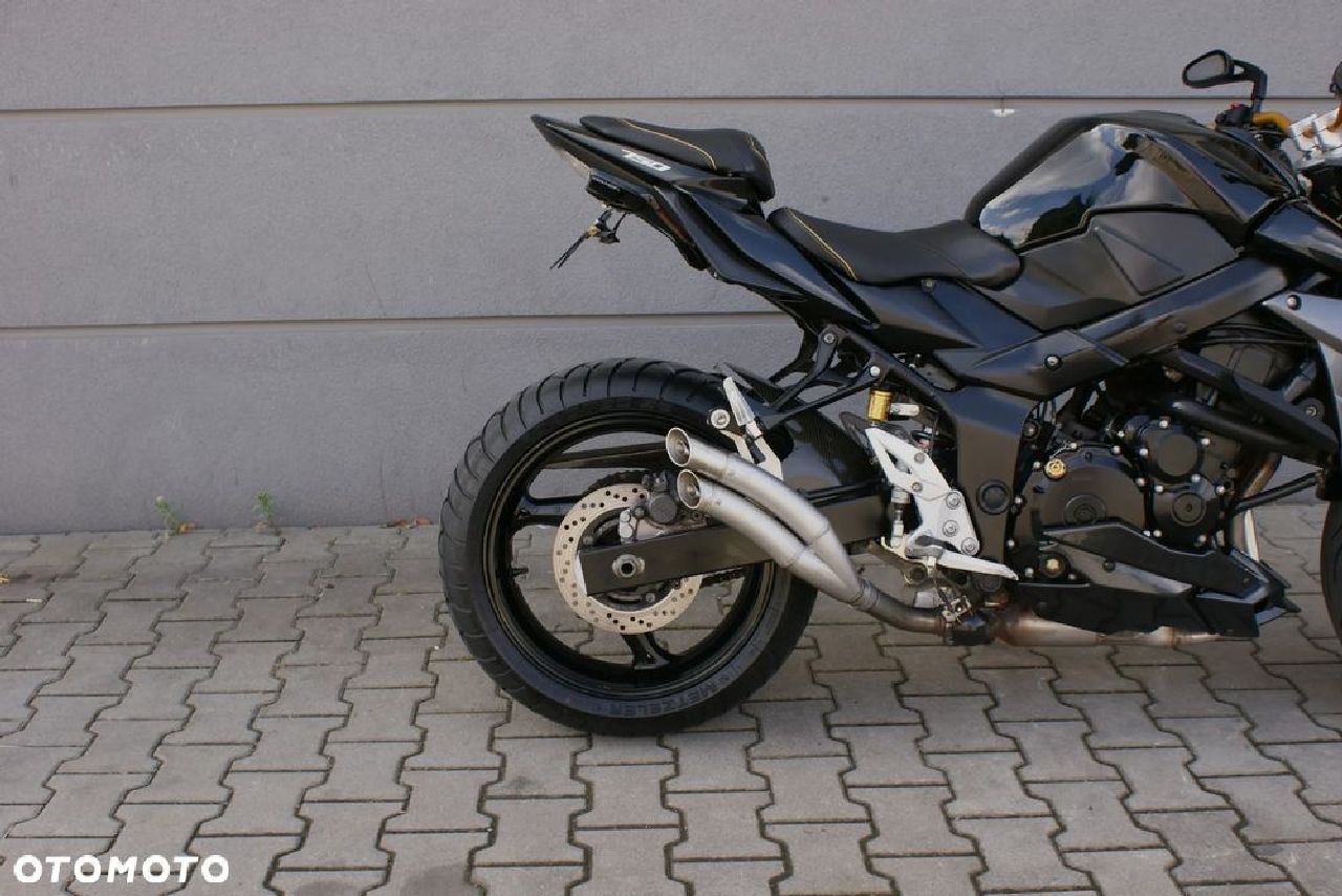 Suzuki GSR - 20 900 PLN, 43 300 km - cena: 20900 zł