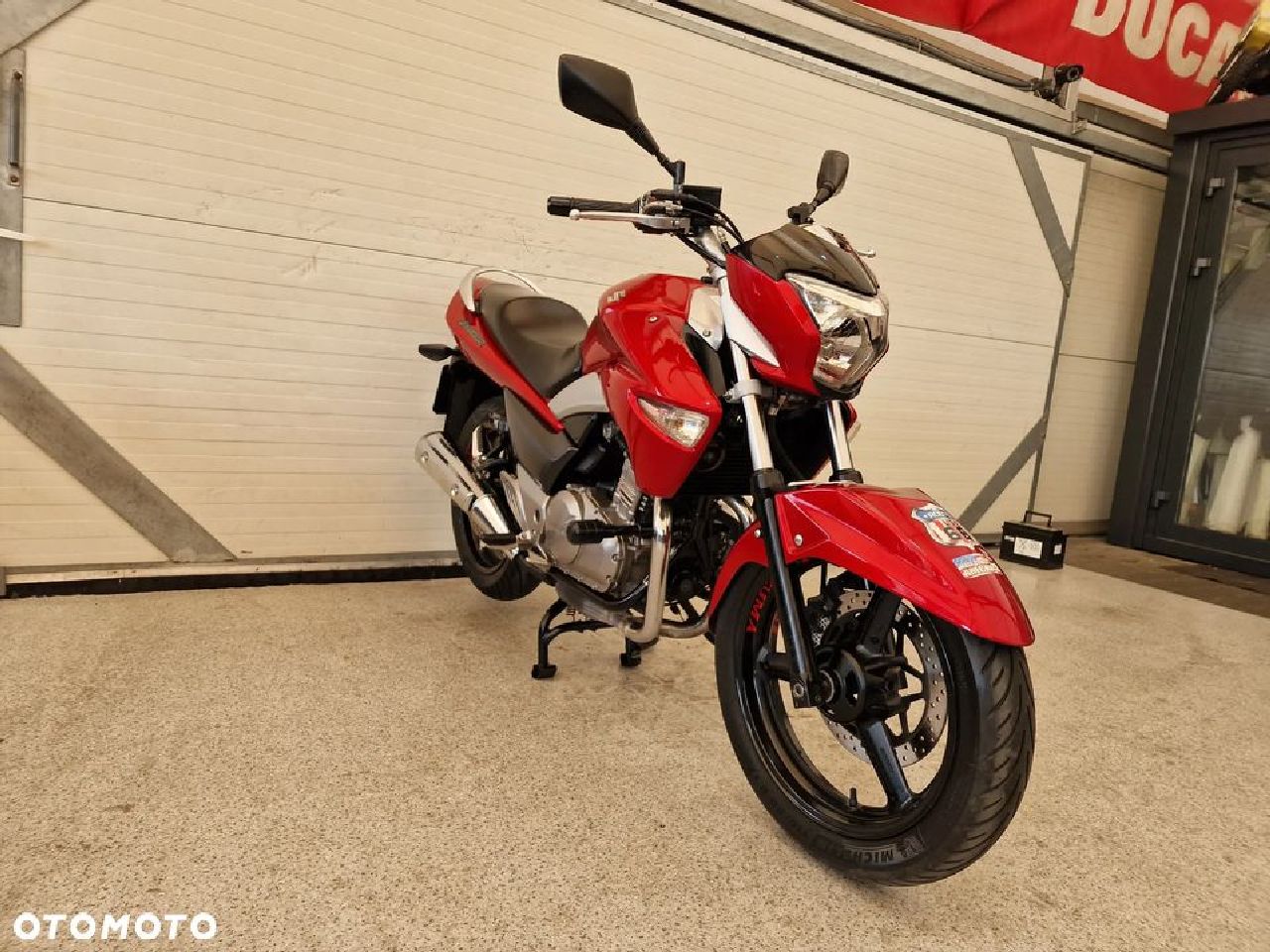 Suzuki GW 250 Suzuki Inazuma gw 250 prawko A 2 ! poz kat 85 - cena ...