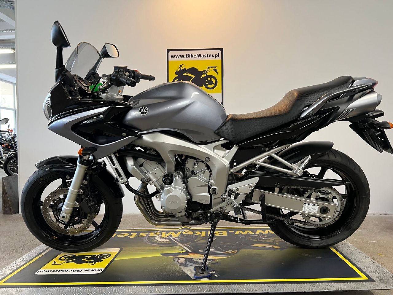 YAMAHA FZ6S FAZER REZERWACJA !!! - cena: 13900 zł