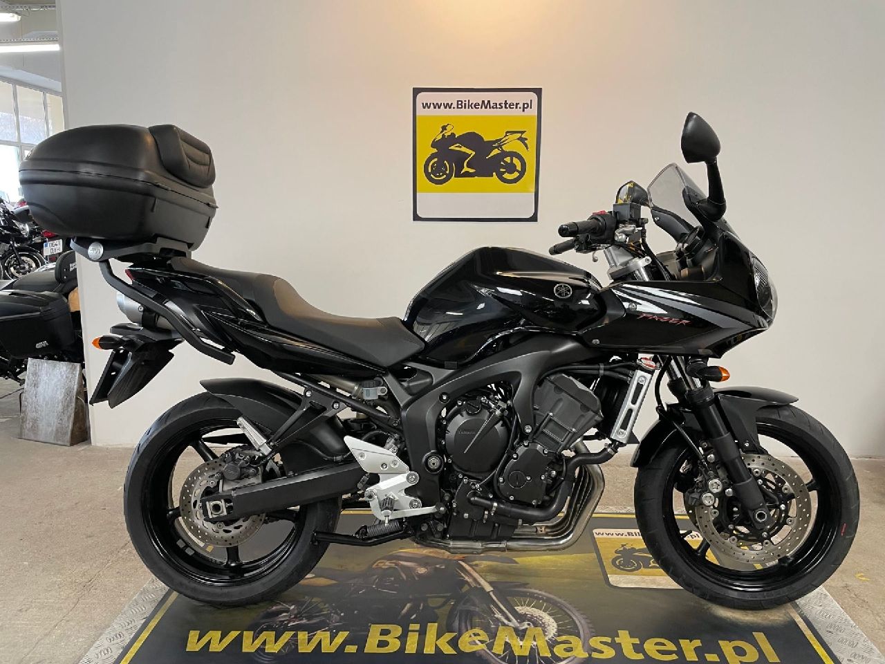 YAMAHA FZ6S FAZER S2 KUFER !!! REZERWACJA - cena: 16900 zł