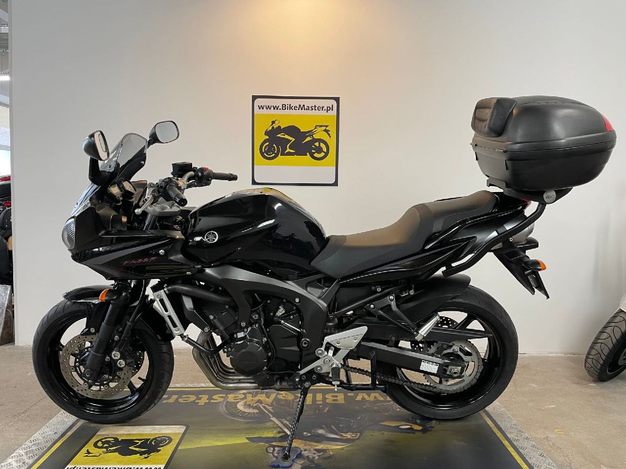YAMAHA FZ6S FAZER S2 KUFER !!! REZERWACJA - cena: 16900 zł
