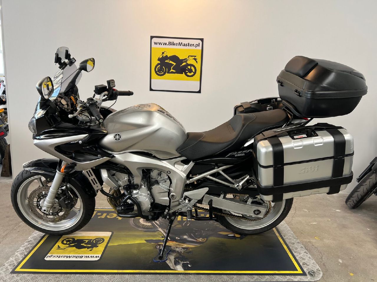 YAMAHA FZ6S FZ6 FAZER REZERWACJA !!! - cena: 14900.00 zł