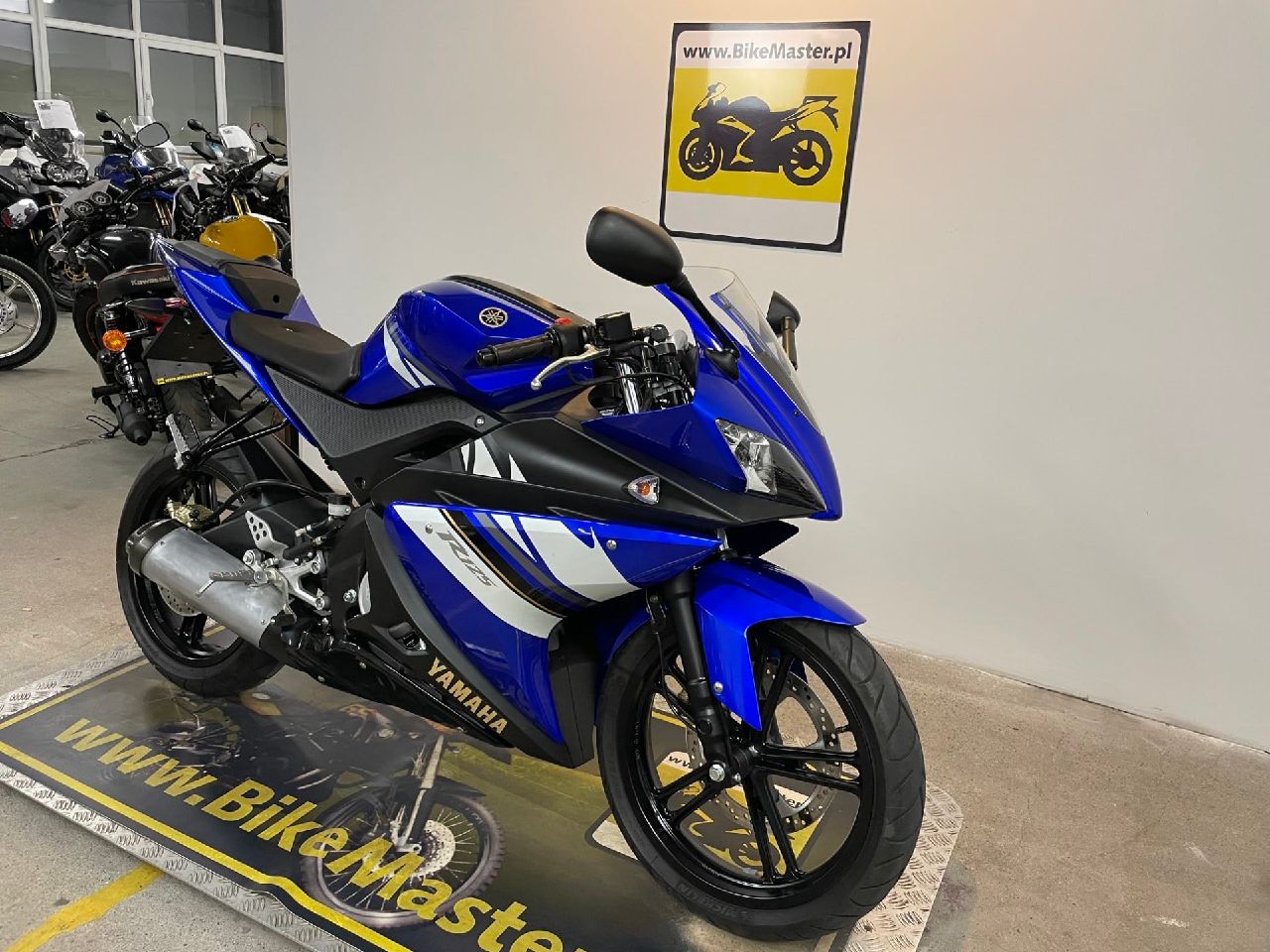YAMAHA YZF-R125 KAT.B !!! Przebieg tylko 2990 km !!! SPRZEDANY ...